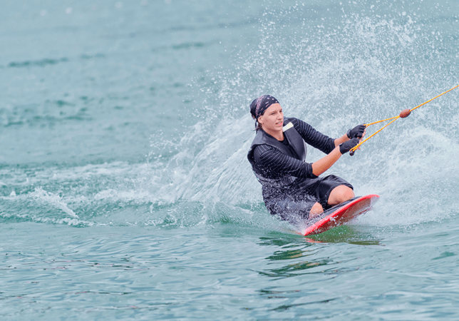 Private Kneeboarding Experience | skilldeer