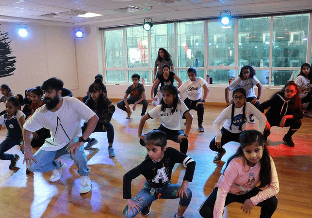 Hip Hop Classes: Learn Street & Funk Styles - Ages: 7-18 | skilldeer
