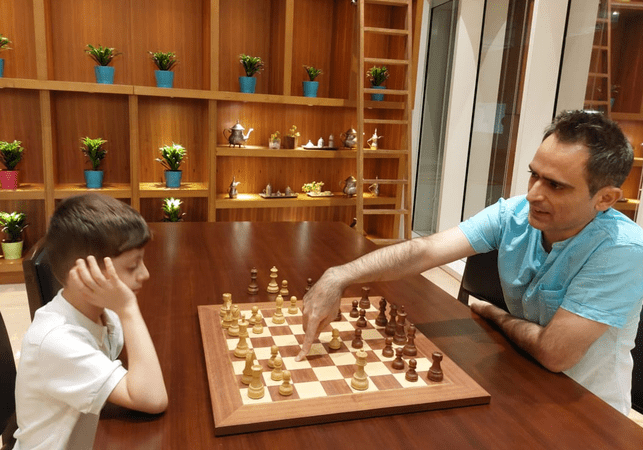 Online Class: Private Chess Lessons with a FIDE Master Instructor | skilldeer