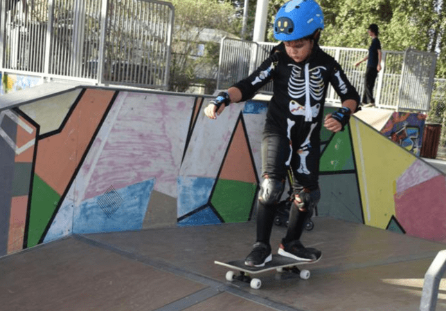 At-Home Skateboarding Lessons for Kids & Teens - Ages: 3+ - Male and ...